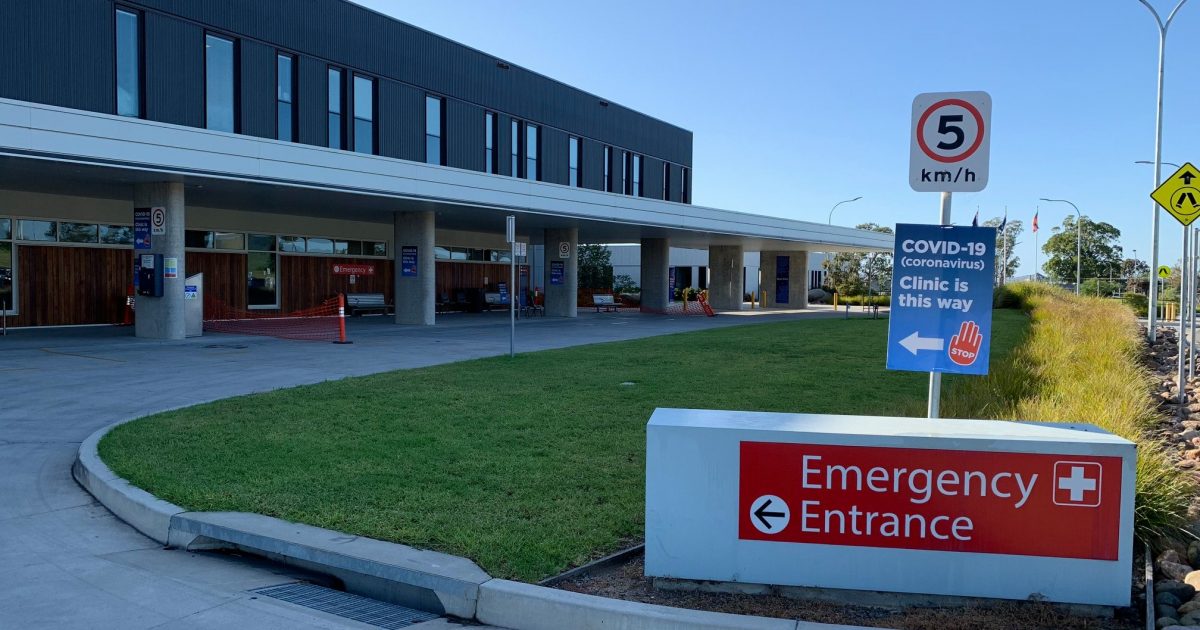 Nurse who stole from patient's wife at Bega hospital disqualified for a ...