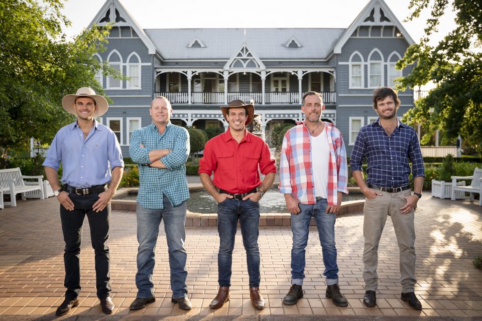 Farmer Wants A Wife Border Closes On Love For Neil And Justine About