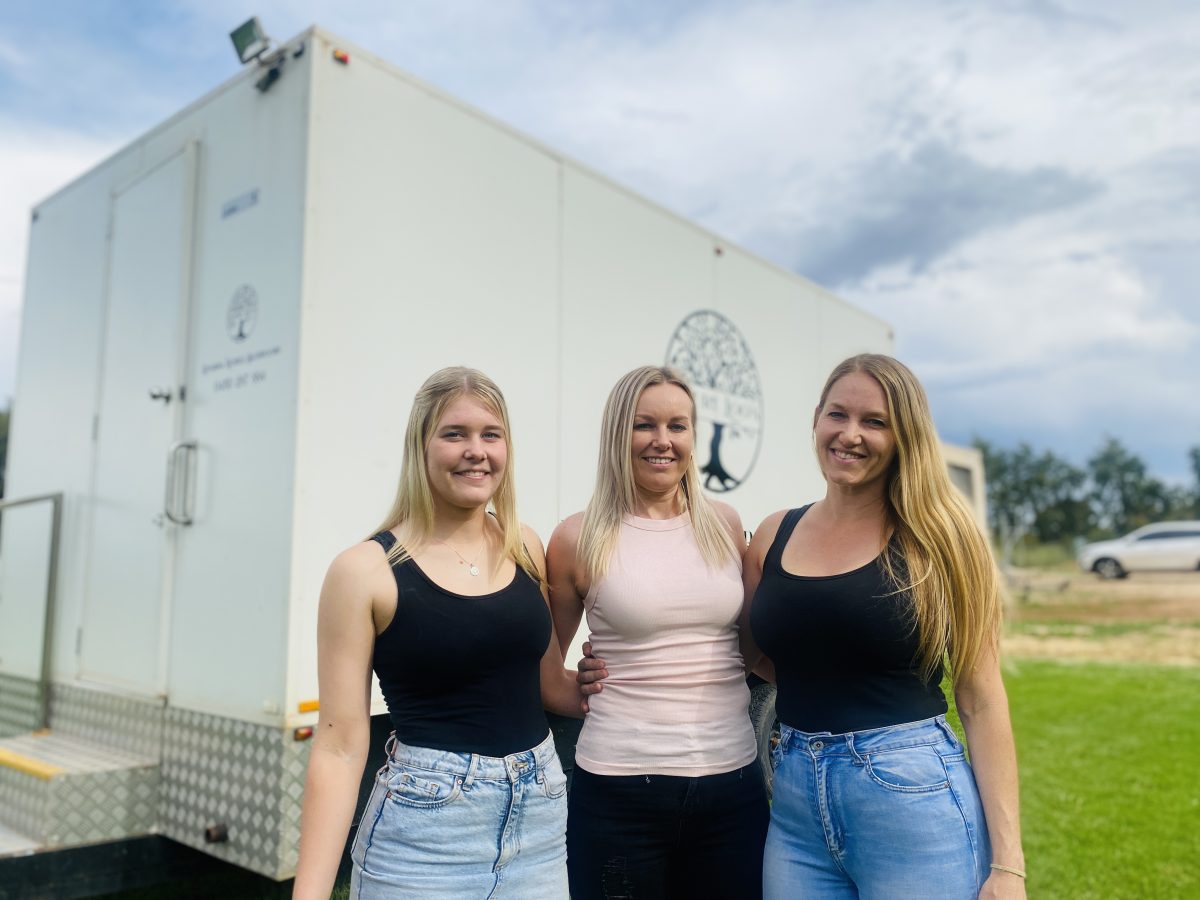 Griffith trio flushed with success of 'girlie' five-star portable ...