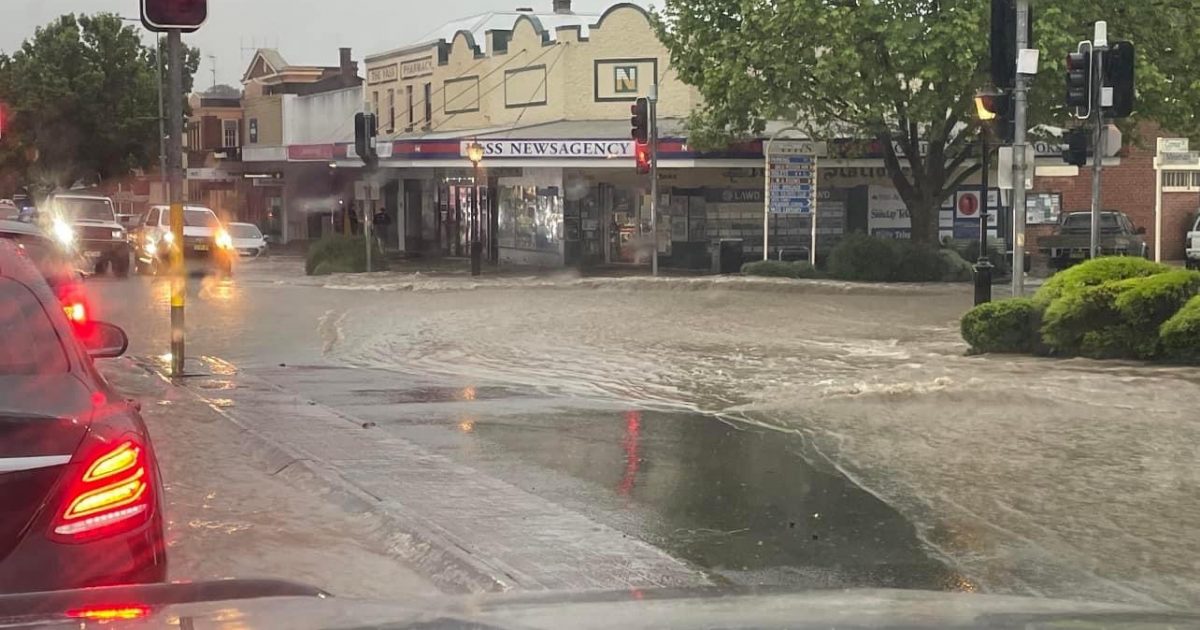 Two men missing, towns awash as flash flooding hits region | About Regional