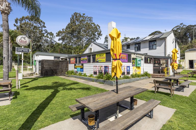 New owners to retain the friendly country vibe at Nelligen's ...