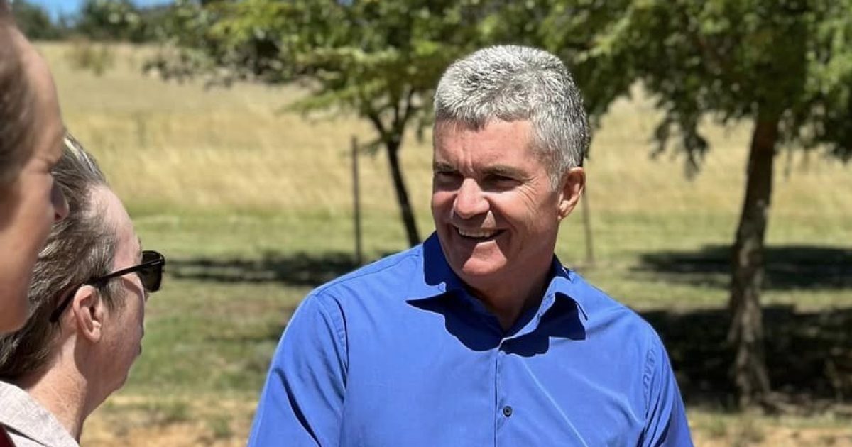 Steve Whan sworn in to new portfolio in ministry shake–up | About Regional