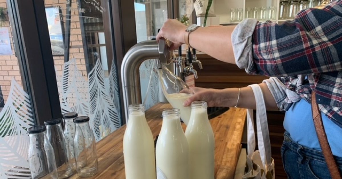 The white stuff: Consumers 'frothing' over udderly awesome milk on tap ...