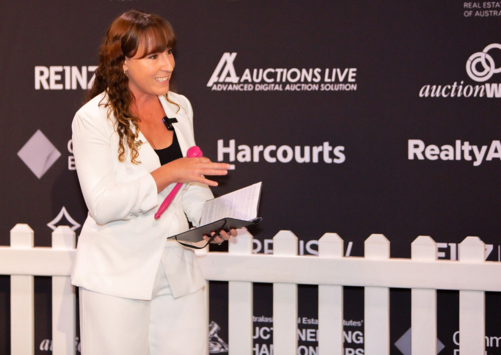 Coast lures champion auctioneer Sandra Masters back home to Batemans ...