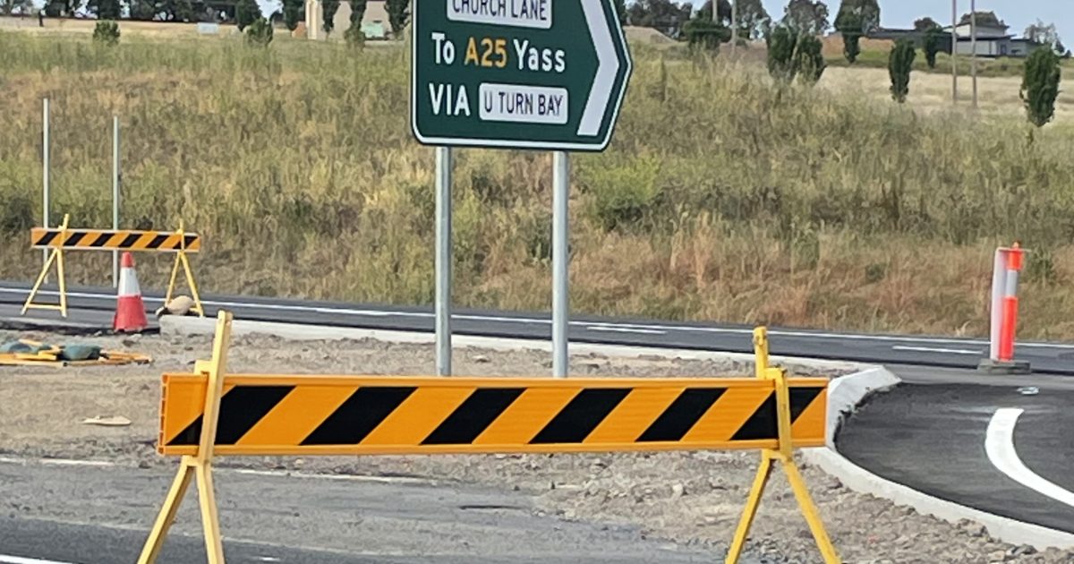 Long-awaited Barton Highway dual carriageway opens ... just a little ...