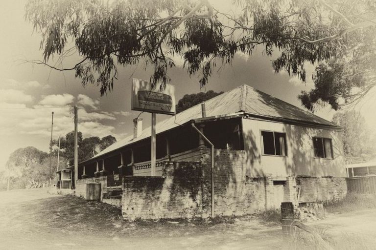 What have we done, we just bought a pub in Tuena | About Regional