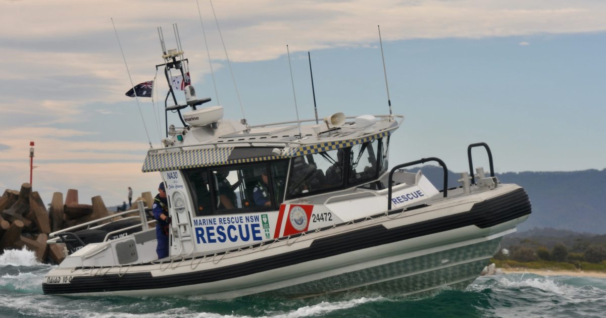 Narooma Bar proves challenging for Sunday night marine rescue | About ...