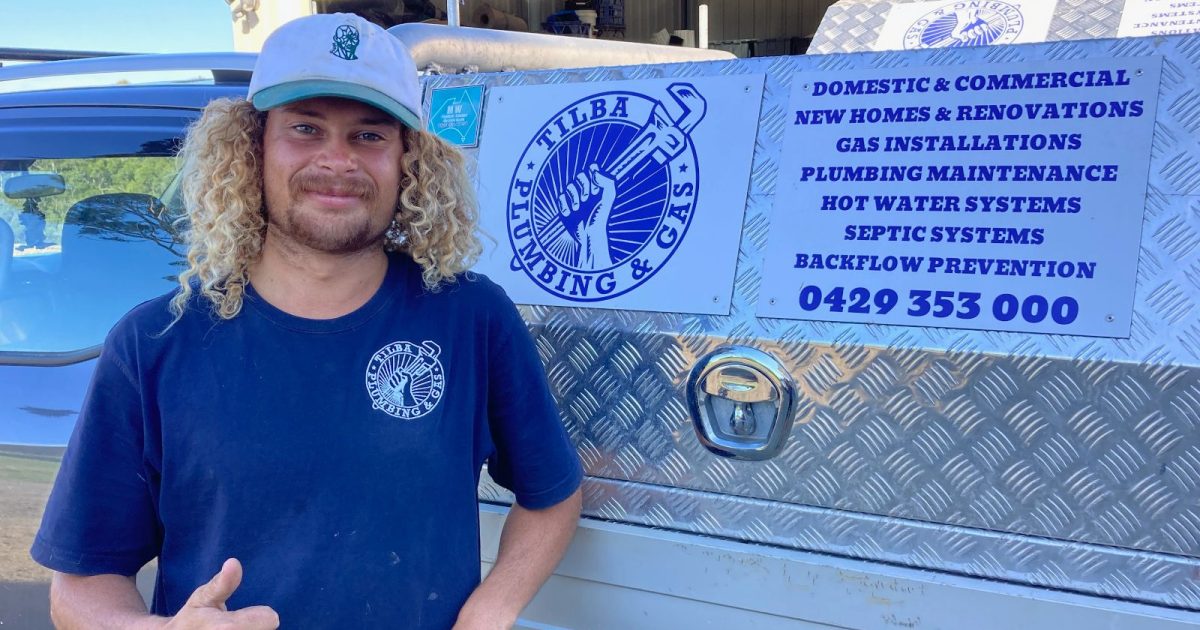 Plumber wins memorial scholarship named in honour of mentor, TAFE's ...