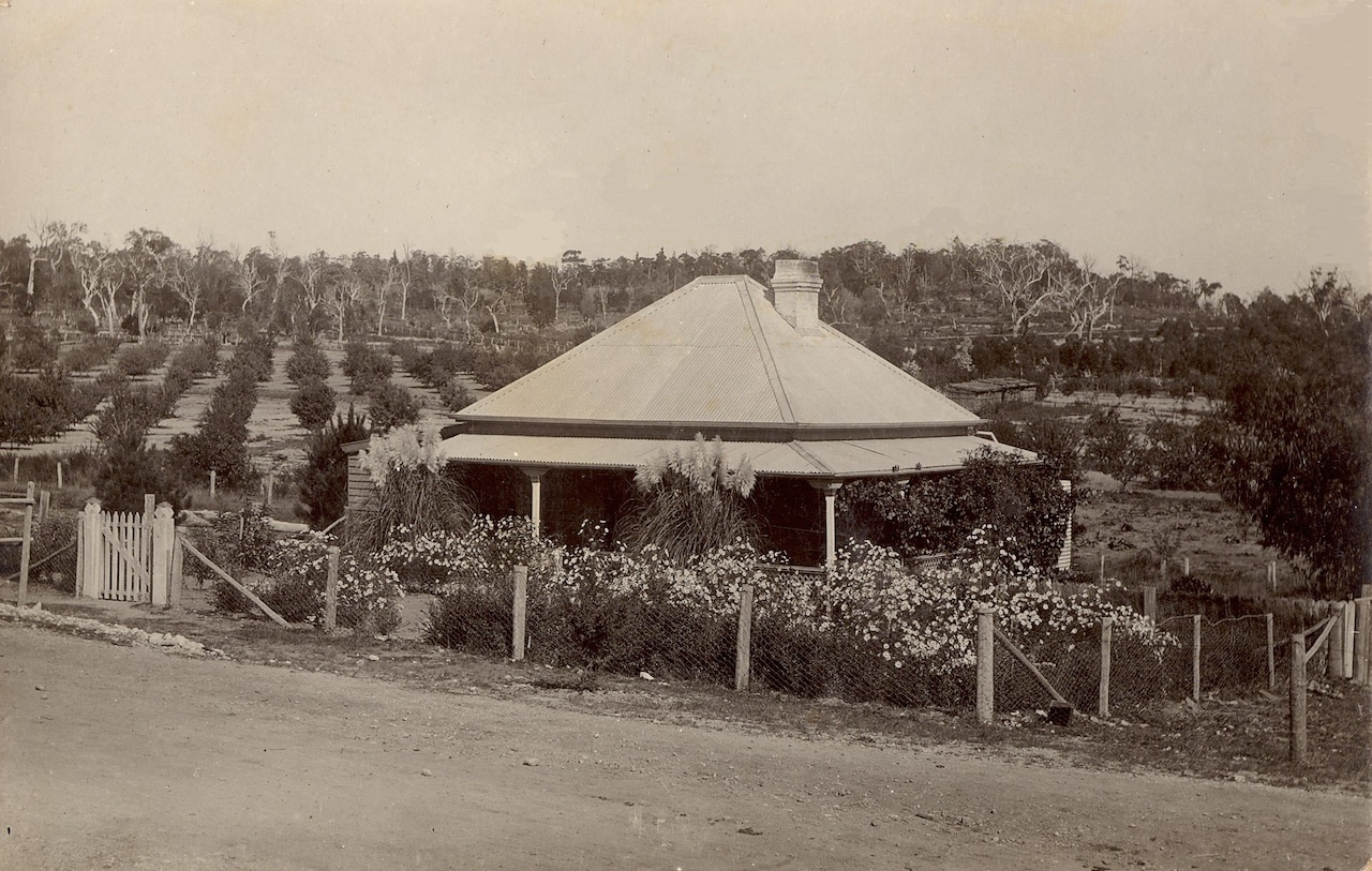 The man who made Tallong The Land of the Big Apple | About Regional