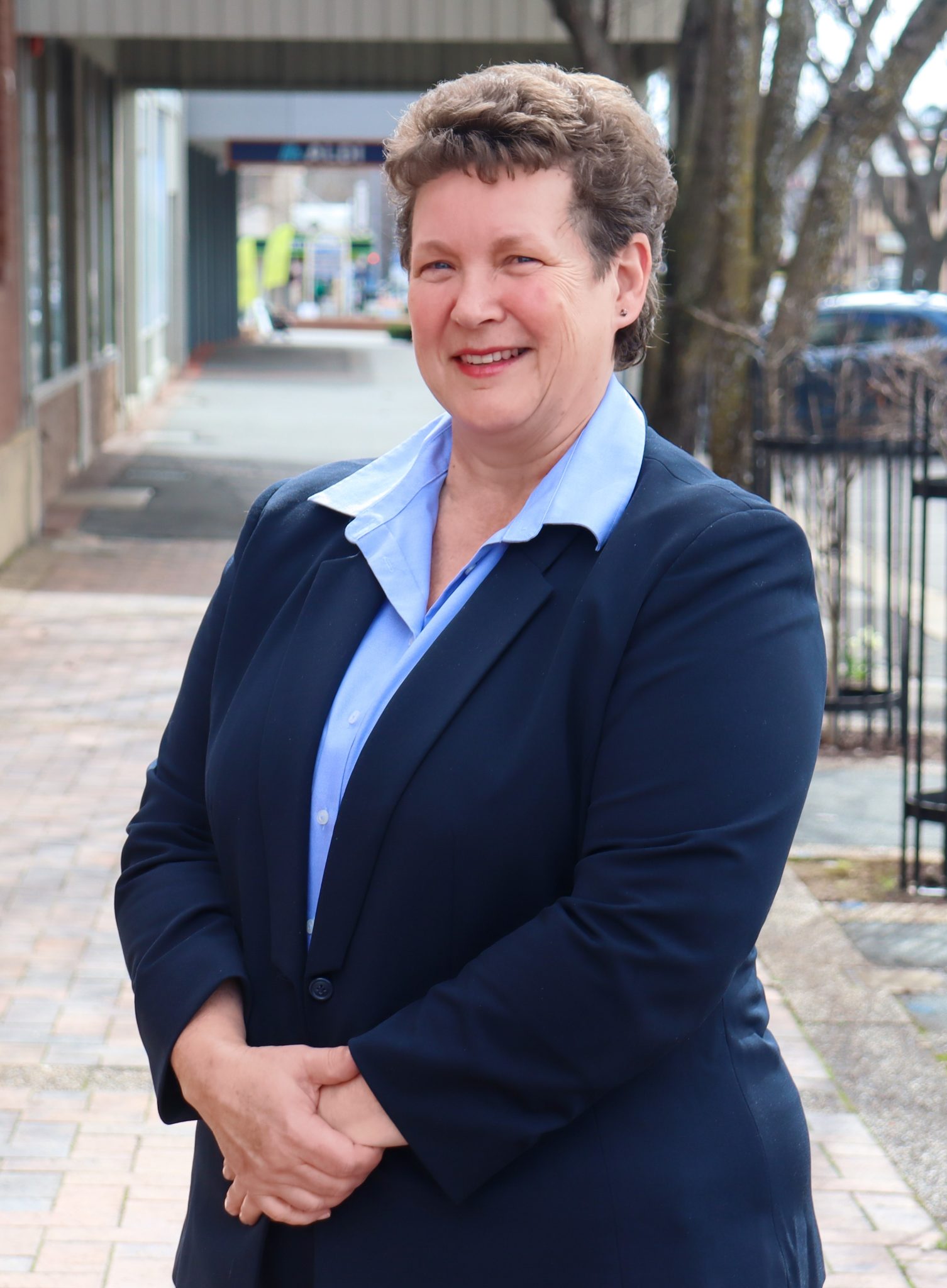 Senior Yass Council director quits suddenly, denies 'workplace culture ...