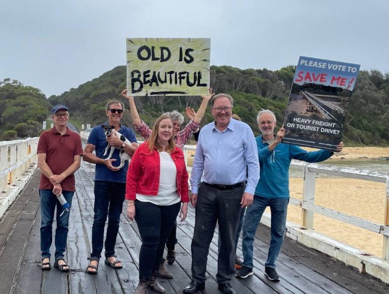 Campaign to save Cuttagee Bridge pivots to NSW Government after impasse ...