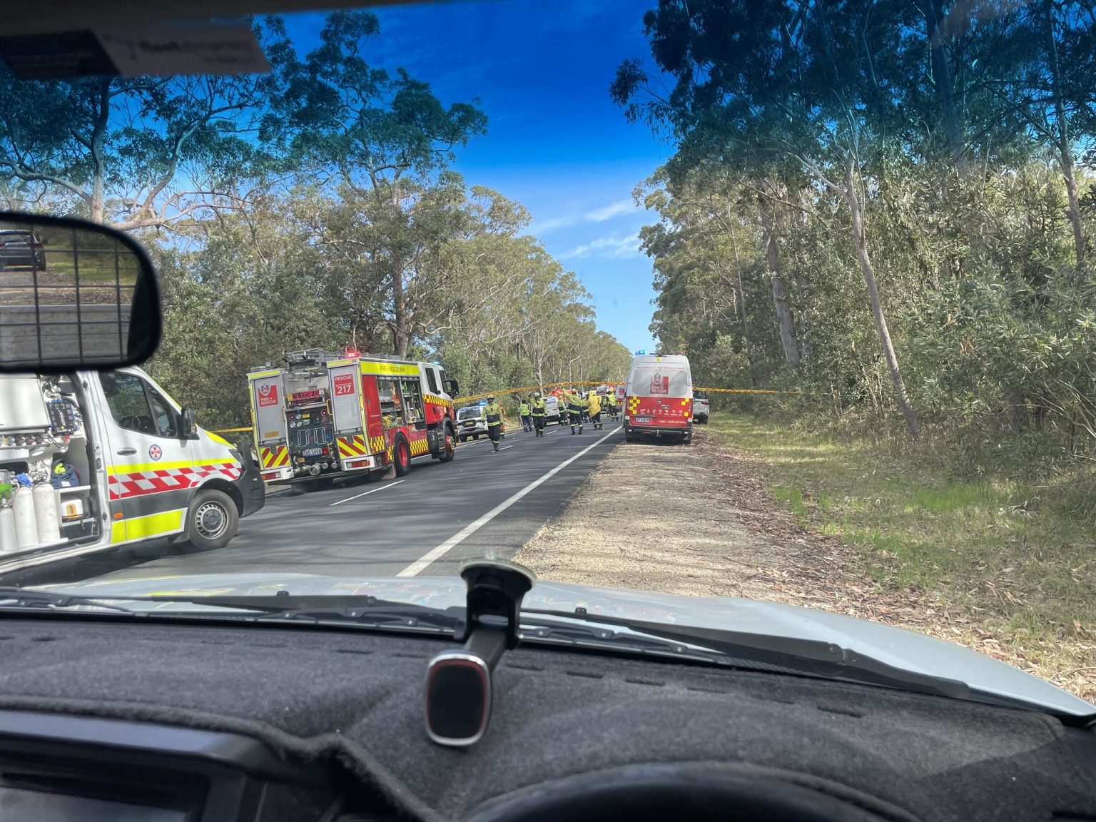 Pilot dies after skydiving plane crashes in South Coast bushland ...